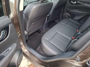 Brown Nissan Qashqai 2016 in Raseiniai, with an engine capacity of 1.50 L and mileage of 110 thousand km for 9600 €, photo 15 on AUTOMOTO.COM.LV