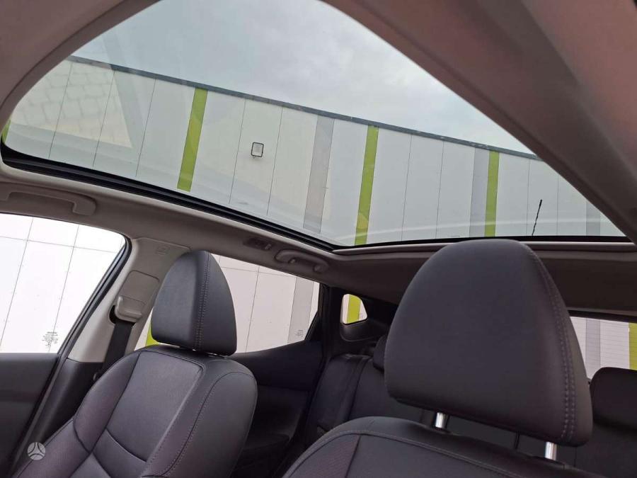 Brown Nissan Qashqai 2016 in Raseiniai, with an engine capacity of 1.50 L and mileage of 110 thousand km for 9600 €, photo 16 on AUTOMOTO.COM.LV