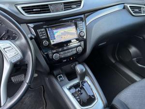Brūns Nissan Qashqai 2017 Šauļi, ar dzinēja tilpumu 1.60 L un nobraukumu 184 tūkst. km par 8900 €, foto 15 vietnē AUTOMOTO.COM.LV