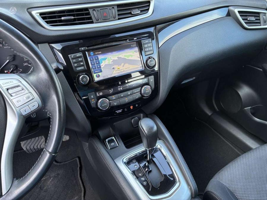 Brūns Nissan Qashqai 2017 Šauļi, ar dzinēja tilpumu 1.60 L un nobraukumu 184 tūkst. km par 8900 €, foto 15 vietnē AUTOMOTO.COM.LV
