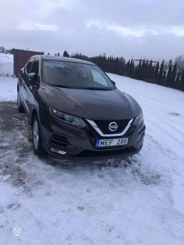 Brown Nissan Qashqai 2018 in Siauliai, with an engine capacity of 1.60 L and mileage of 248 thousand km for 14200 €, photo 4 on AUTOMOTO.COM.LV
