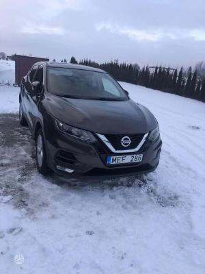Brown Nissan Qashqai 2018 in Siauliai, with an engine capacity of 1.60 L and mileage of 248 thousand km for 14200 €, photo 4 on AUTOMOTO.COM.LV