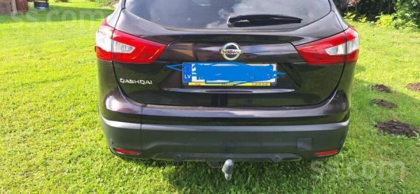 Brūns Nissan Qashqai 2018 Liepāja, ar dzinēja tilpumu 1.50 L un nobraukumu 250 tūkst. km par 10500 €, foto 1 vietnē AUTOMOTO.COM.LV