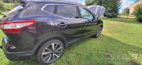 Brūns Nissan Qashqai 2018 Liepāja, ar dzinēja tilpumu 1.50 L un nobraukumu 250 tūkst. km par 10500 €, foto 5 vietnē AUTOMOTO.COM.LV