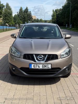 Brown Nissan Qashqai 2013 in Parnu, with an engine capacity of 2.00 L and mileage of 90 thousand km for 6650 €, photo 5 on AUTOMOTO.COM.LV