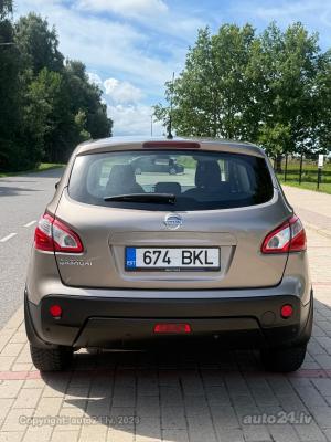 Brown Nissan Qashqai 2013 in Parnu, with an engine capacity of 2.00 L and mileage of 90 thousand km for 6650 €, photo 9 on AUTOMOTO.COM.LV