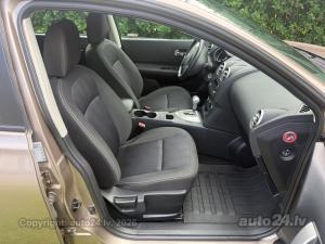 Brown Nissan Qashqai 2013 in Parnu, with an engine capacity of 2.00 L and mileage of 90 thousand km for 6650 €, photo 15 on AUTOMOTO.COM.LV