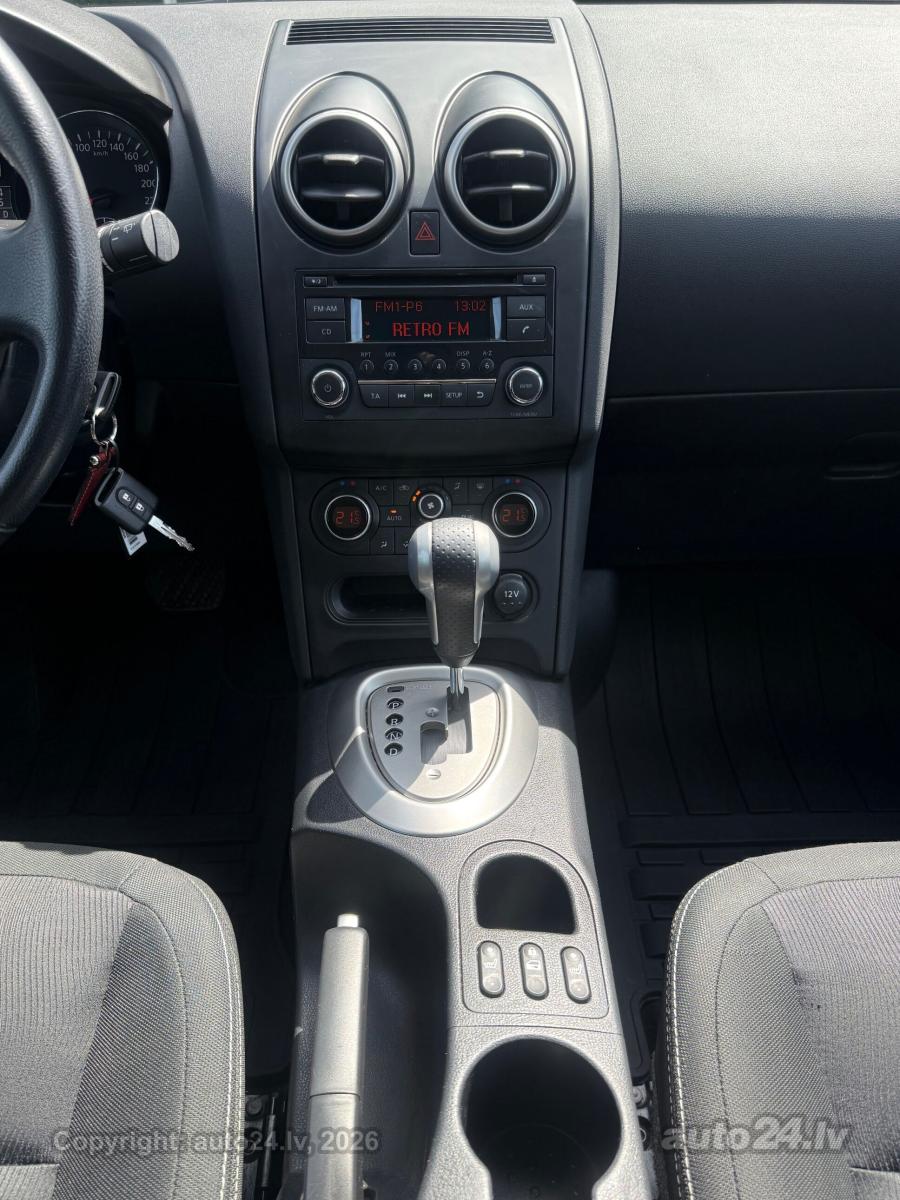 Brown Nissan Qashqai 2013 in Parnu, with an engine capacity of 2.00 L and mileage of 90 thousand km for 6650 €, photo 21 on AUTOMOTO.COM.LV