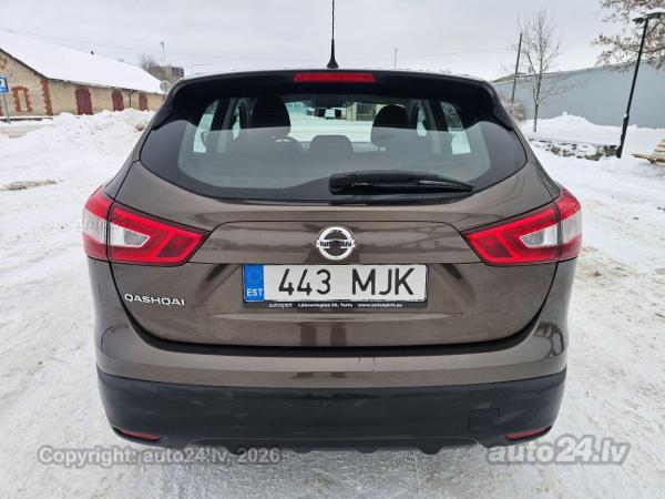 Brown Nissan Qashqai 2014 in Paide, with an engine capacity of 1.20 L and mileage of 148 thousand km for 6990 €, photo 5 on AUTOMOTO.COM.LV