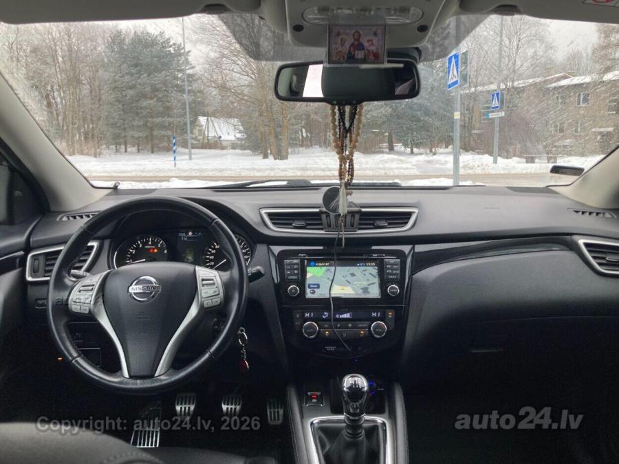 Brūns Nissan Qashqai 2014 Narva, ar dzinēja tilpumu 1.20 L un nobraukumu 153 tūkst. km par 9999 €, foto 8 vietnē AUTOMOTO.COM.LV