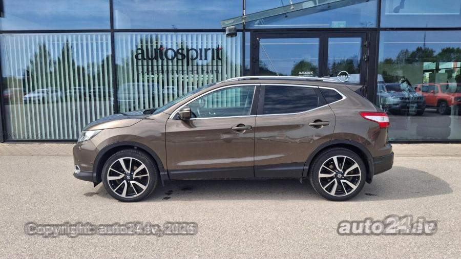 Brūns Nissan Qashqai 2014 Tallina, ar dzinēja tilpumu 1.20 L un nobraukumu 262 tūkst. km par 6500 €, foto 4 vietnē AUTOMOTO.COM.LV