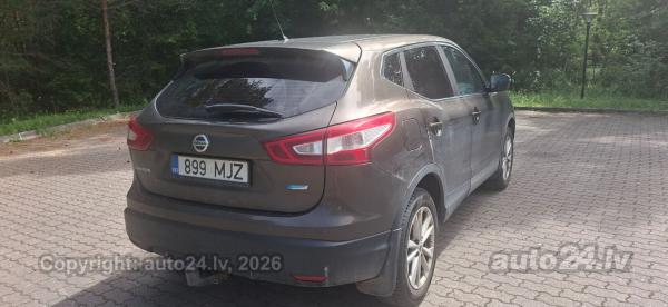 Brūns Nissan Qashqai 2015 Tallina, ar dzinēja tilpumu 1.50 L un nobraukumu 288 tūkst. km par 6000 €, foto 5 vietnē AUTOMOTO.COM.LV