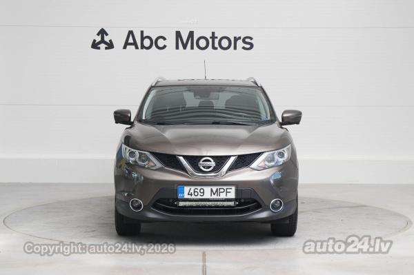 Brūns Nissan Qashqai 2015 Tallina, ar dzinēja tilpumu 1.60 L un nobraukumu 148 tūkst. km par 6990 €, foto 2 vietnē AUTOMOTO.COM.LV