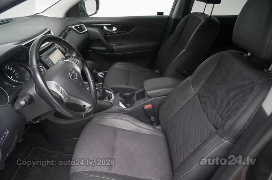 Brūns Nissan Qashqai 2015 Tallina, ar dzinēja tilpumu 1.60 L un nobraukumu 148 tūkst. km par 6990 €, foto 8 vietnē AUTOMOTO.COM.LV