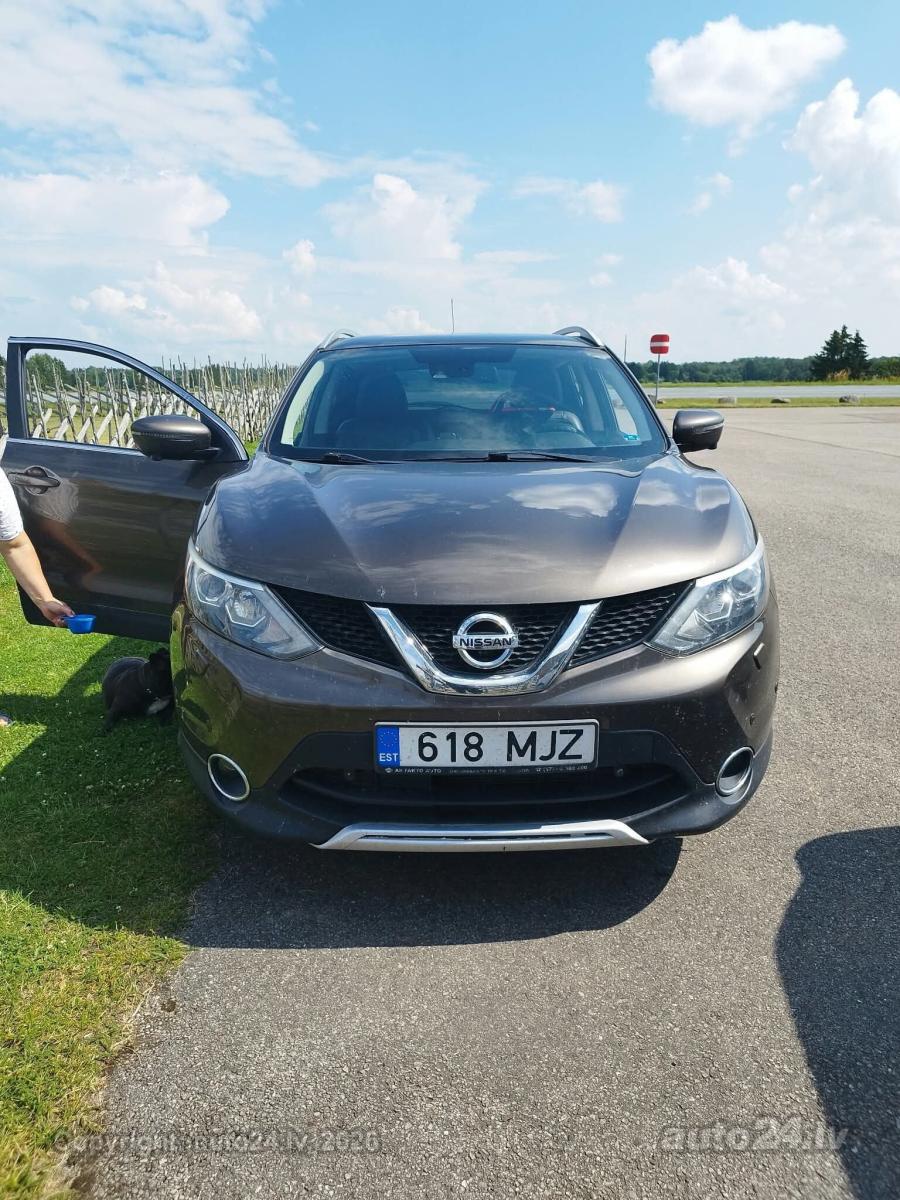 Brūns Nissan Qashqai 2015 Tallina, ar dzinēja tilpumu 1.20 L un nobraukumu 173 tūkst. km par 7750 €, foto 1 vietnē AUTOMOTO.COM.LV