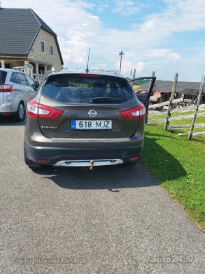 Brūns Nissan Qashqai 2015 Tallina, ar dzinēja tilpumu 1.20 L un nobraukumu 173 tūkst. km par 7750 €, foto 4 vietnē AUTOMOTO.COM.LV