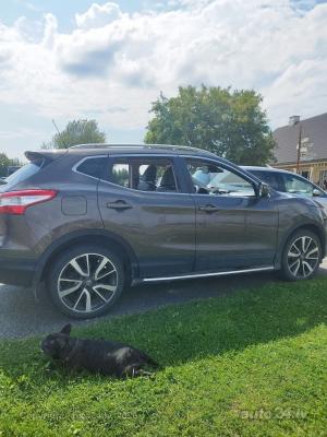 Brūns Nissan Qashqai 2015 Tallina, ar dzinēja tilpumu 1.20 L un nobraukumu 173 tūkst. km par 7750 €, foto 6 vietnē AUTOMOTO.COM.LV