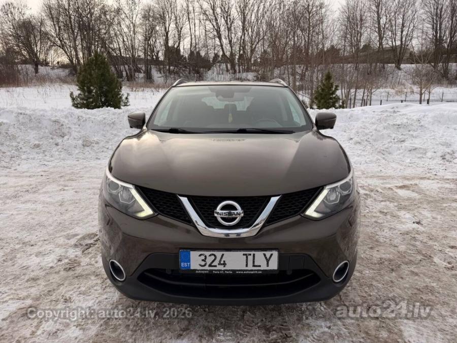 Brown Nissan Qashqai 2016 in Tallinn, with an engine capacity of 1.20 L and mileage of 176 thousand km for 8999 €, photo 1 on AUTOMOTO.COM.LV