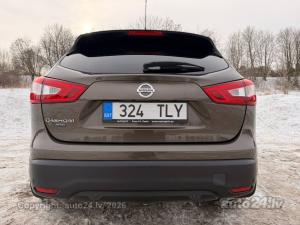 Brown Nissan Qashqai 2016 in Tallinn, with an engine capacity of 1.20 L and mileage of 176 thousand km for 8999 €, photo 10 on AUTOMOTO.COM.LV