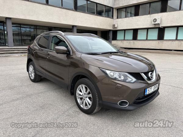 Brūns Nissan Qashqai 2016 Tallina, ar dzinēja tilpumu 1.20 L un nobraukumu 118 tūkst. km par 7799 €, foto 1 vietnē AUTOMOTO.COM.LV