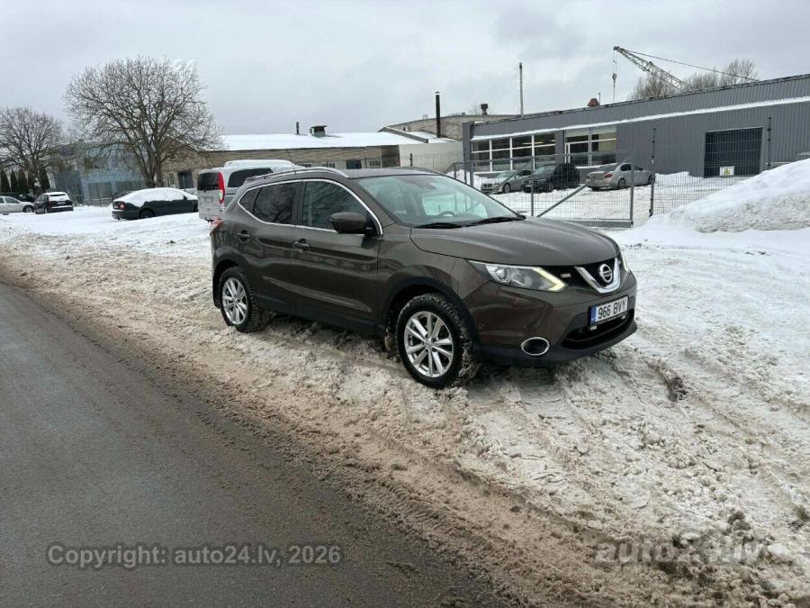 Коричневый Ниссан Кашкай 2017 в Таллин, объемом двигателя 1.60 л и пробегом 288 тыс. км за 8800 €, фото 2 на AUTOMOTO.COM.LV