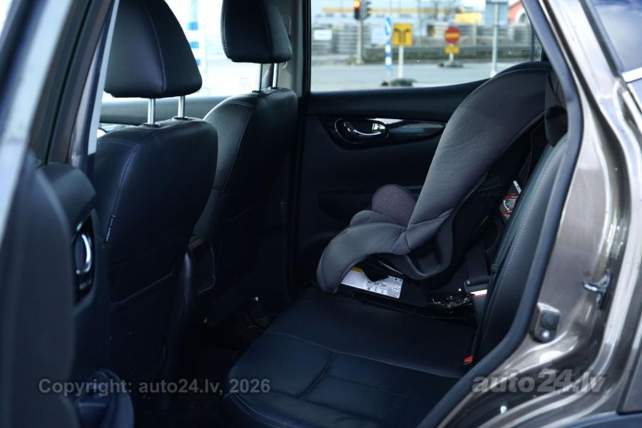 Brūns Nissan Qashqai 2017 Tallina, ar dzinēja tilpumu 1.60 L un nobraukumu 203 tūkst. km par 10900 €, foto 14 vietnē AUTOMOTO.COM.LV