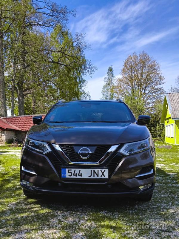 Brown Nissan Qashqai 2017 in Jogeva, with an engine capacity of 1.50 L and mileage of 201 thousand km for 13500 €, photo 1 on AUTOMOTO.COM.LV