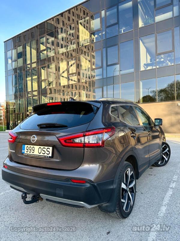 Brūns Nissan Qashqai 2017 Tartu, ar dzinēja tilpumu 1.20 L un nobraukumu 120 tūkst. km par 16900 €, foto 6 vietnē AUTOMOTO.COM.LV