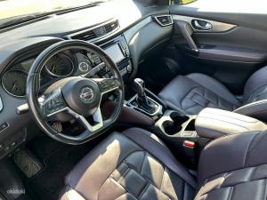 Brown Nissan Qashqai 2017 in Tartu, with an engine capacity of 1.20 L and mileage of 120 thousand km for 16900 €, photo 20 on AUTOMOTO.COM.LV