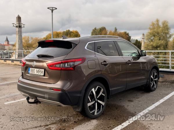 Ниссан Кашкай 2017 в Таллин на AUTOMOTO.COM.LV Коричневый Ниссан Кашкай 2017 в Таллин, объемом двигателя 1.20 л и пробегом 120 тыс. км за 14490 €, фото 5 на AUTOMOTO.COM.LV