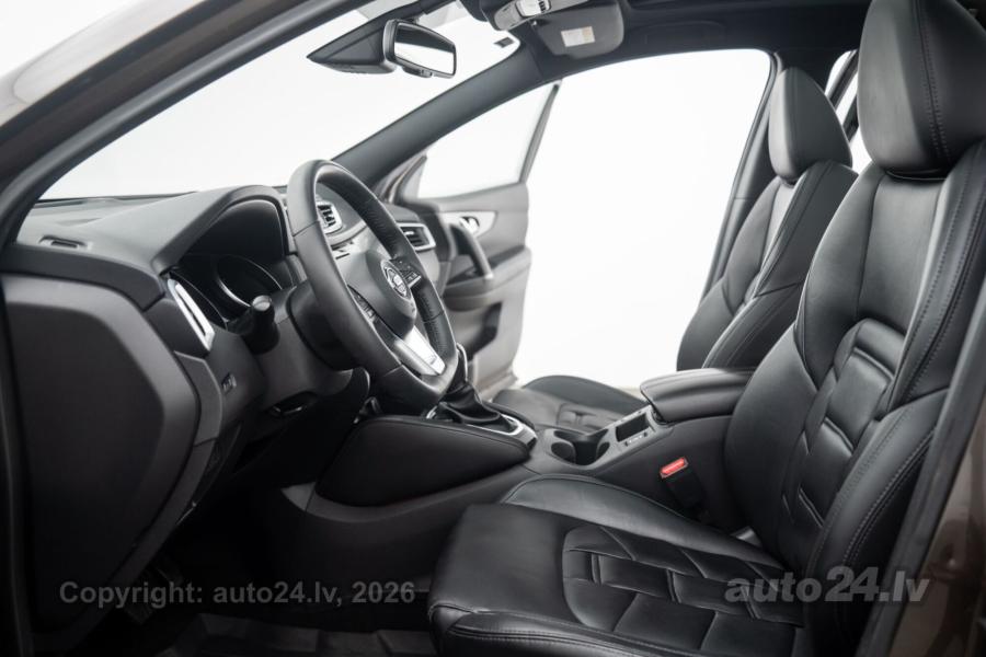 Brūns Nissan Qashqai 2018 Tallina, ar dzinēja tilpumu 1.20 L un nobraukumu 184 tūkst. km par 11999 €, foto 9 vietnē AUTOMOTO.COM.LV