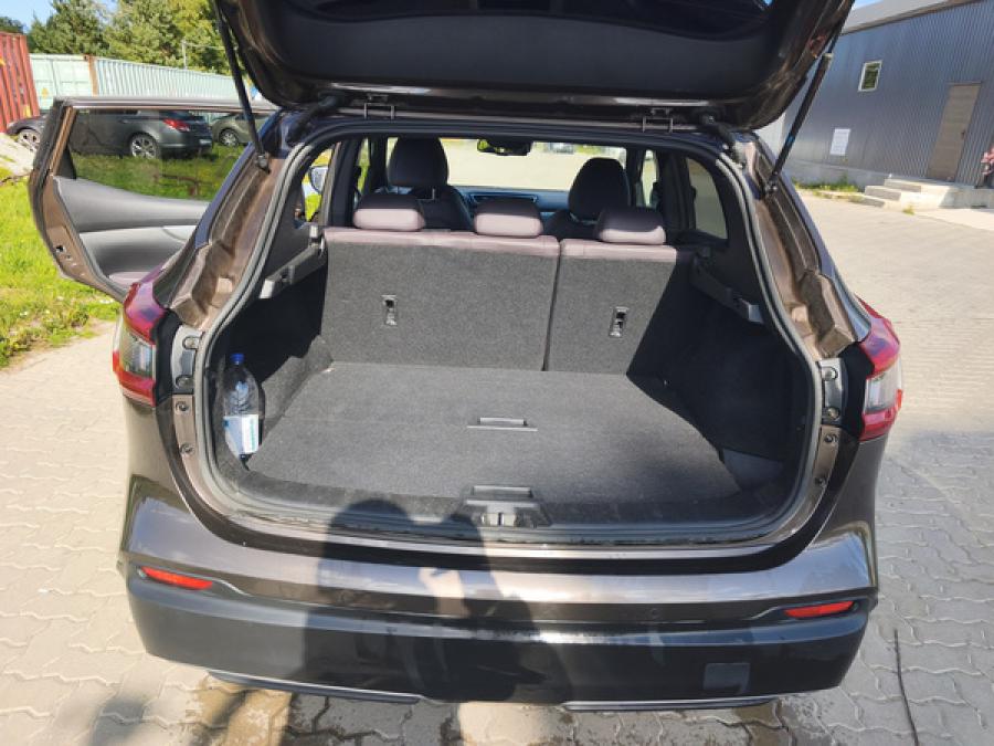 Brūns Nissan Qashqai 2018 Tallina, ar dzinēja tilpumu 1.20 L un nobraukumu 95 tūkst. km par 12000 €, foto 11 vietnē AUTOMOTO.COM.LV