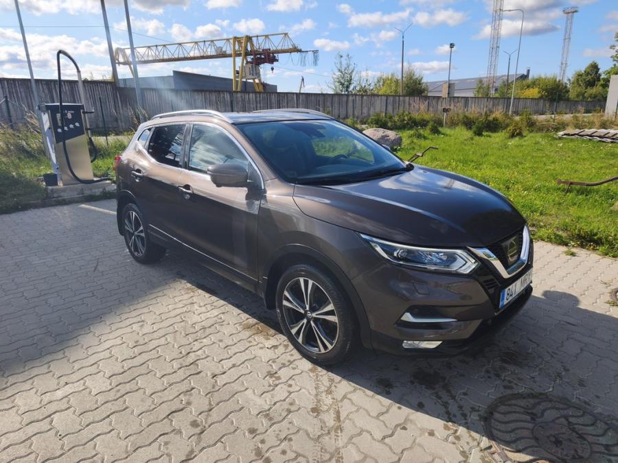 Brūns Nissan Qashqai 2018 Tallina, ar dzinēja tilpumu 1.20 L un nobraukumu 95 tūkst. km par 12000 €, foto 12 vietnē AUTOMOTO.COM.LV