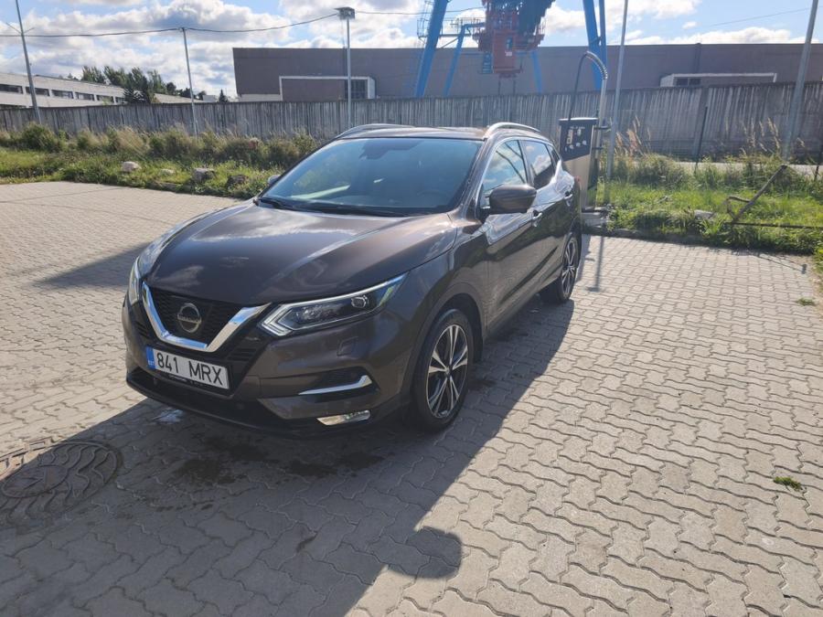 Brūns Nissan Qashqai 2018 Tallina, ar dzinēja tilpumu 1.20 L un nobraukumu 95 tūkst. km par 12000 €, foto 13 vietnē AUTOMOTO.COM.LV