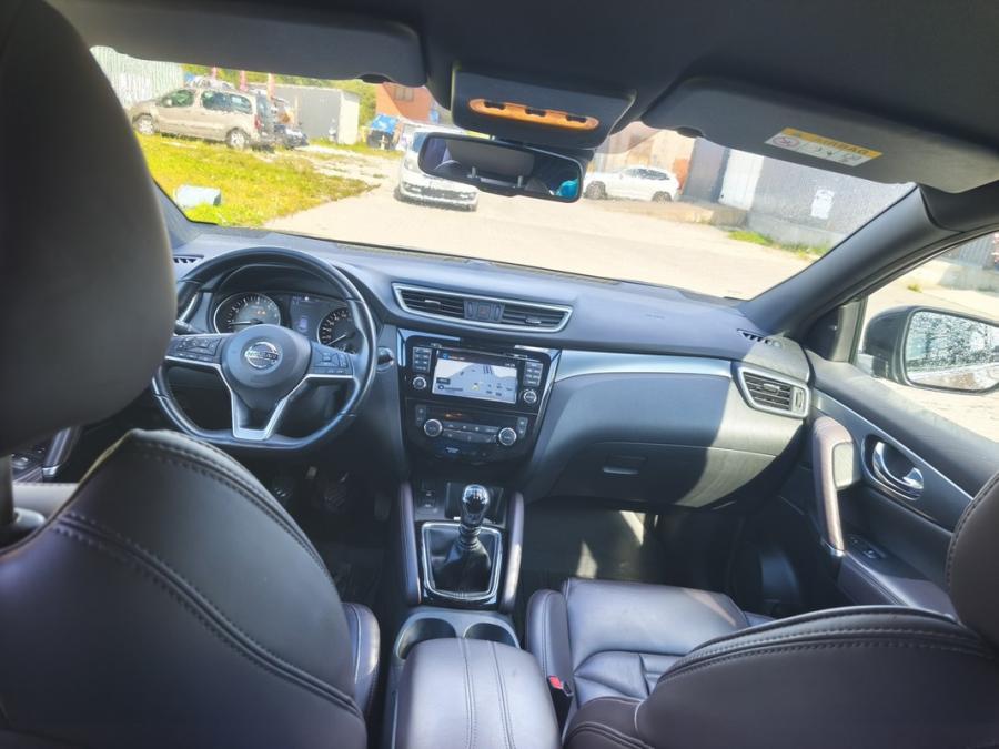 Brūns Nissan Qashqai 2018 Tallina, ar dzinēja tilpumu 1.20 L un nobraukumu 95 tūkst. km par 12000 €, foto 16 vietnē AUTOMOTO.COM.LV