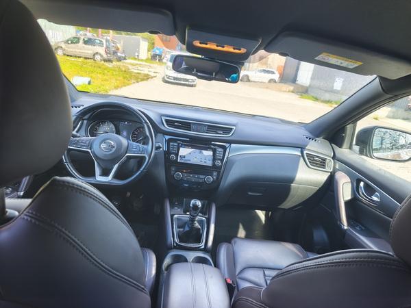 Nissan Qashqai 2018 Tallina vietnē Brūns Nissan Qashqai 2018 Tallina, ar dzinēja tilpumu 1.20 L un nobraukumu 95 tūkst. km par 10500 €, foto 6 vietnē AUTOMOTO.COM.LV