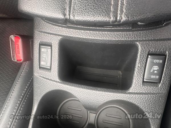 Brown Nissan Qashqai 2019 in Tartu, with an engine capacity of 1.30 L and mileage of 76 thousand km for 15500 €, photo 9 on AUTOMOTO.COM.LV