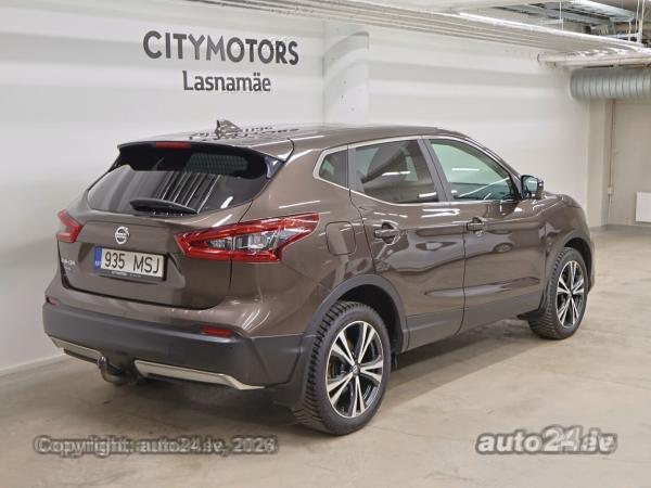 Brūns Nissan Qashqai 2019 Tallina, ar dzinēja tilpumu 1.30 L un nobraukumu 157 tūkst. km par 14900 €, foto 6 vietnē AUTOMOTO.COM.LV