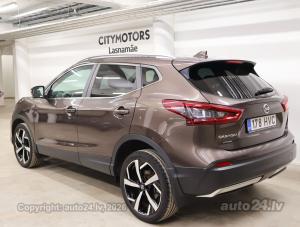 Brown Nissan Qashqai 2021 in Tallinn, with an engine capacity of 1.30 L and mileage of 23 thousand km for 18900 €, photo 3 on AUTOMOTO.COM.LV