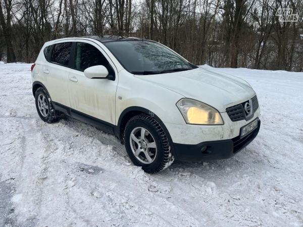 Nissan Qashqai 2007 in Kaunas, with an engine capacity of 1.50 L and mileage of 284 thousand km for 2200 €, photo 2 on AUTOMOTO.COM.LV