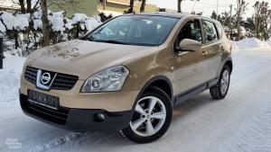 Nissan Qashqai 2007 in Kretinga, with an engine capacity of 1.50 L and mileage of 220 thousand km for 4999 €, photo 2 on AUTOMOTO.COM.LV