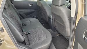 Nissan Qashqai 2007 in Kretinga, with an engine capacity of 1.50 L and mileage of 220 thousand km for 4999 €, photo 17 on AUTOMOTO.COM.LV