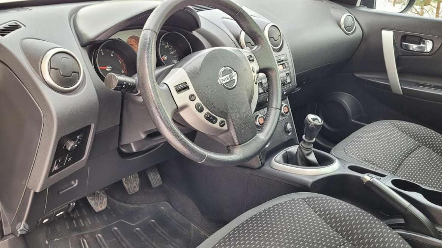Nissan Qashqai 2007 Kretinga, ar dzinēja tilpumu 1.46 L un nobraukumu 220 tūkst. km par 4800 €, foto 13 vietnē AUTOMOTO.COM.LV