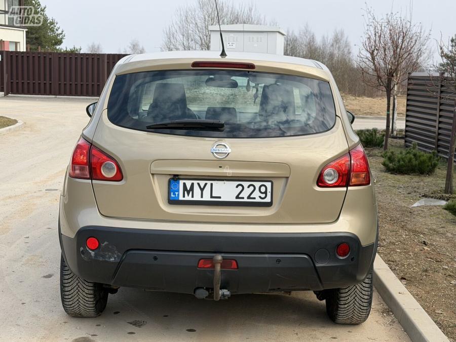 Nissan Qashqai 2007 in Vilnius, with an engine capacity of 2.00 L and mileage of 284 thousand km for 4400 €, photo 9 on AUTOMOTO.COM.LV