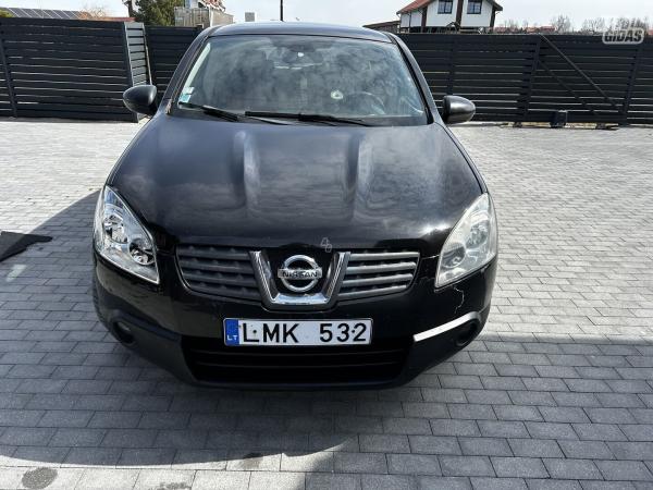 Nissan Qashqai 2007 in Klaipeda, with an engine capacity of 2.00 L and mileage of 335 thousand km for 2500 €, photo 1 on AUTOMOTO.COM.LV