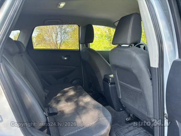 Ниссан Кашкай 2007 в Нарва, объемом двигателя 1.60 л и пробегом 210 тыс. км за 2900 €, фото 5 на AUTOMOTO.COM.LV
