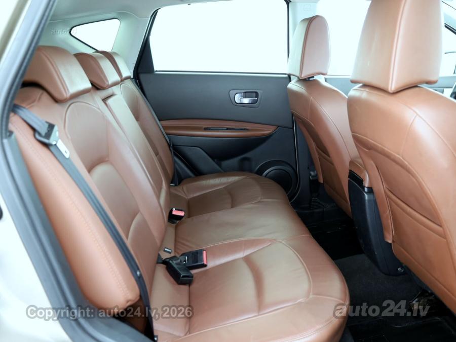 Nissan Qashqai 2007 Tallina, ar dzinēja tilpumu 2.00 L un nobraukumu 253 tūkst. km par 2799 €, foto 8 vietnē AUTOMOTO.COM.LV