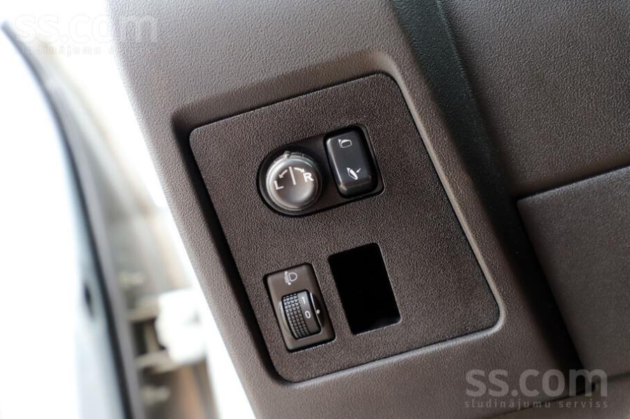 Nissan Qashqai 2007 Tukums, ar dzinēja tilpumu 1.50 L un nobraukumu 320 tūkst. km par 3950 €, foto 10 vietnē AUTOMOTO.COM.LV