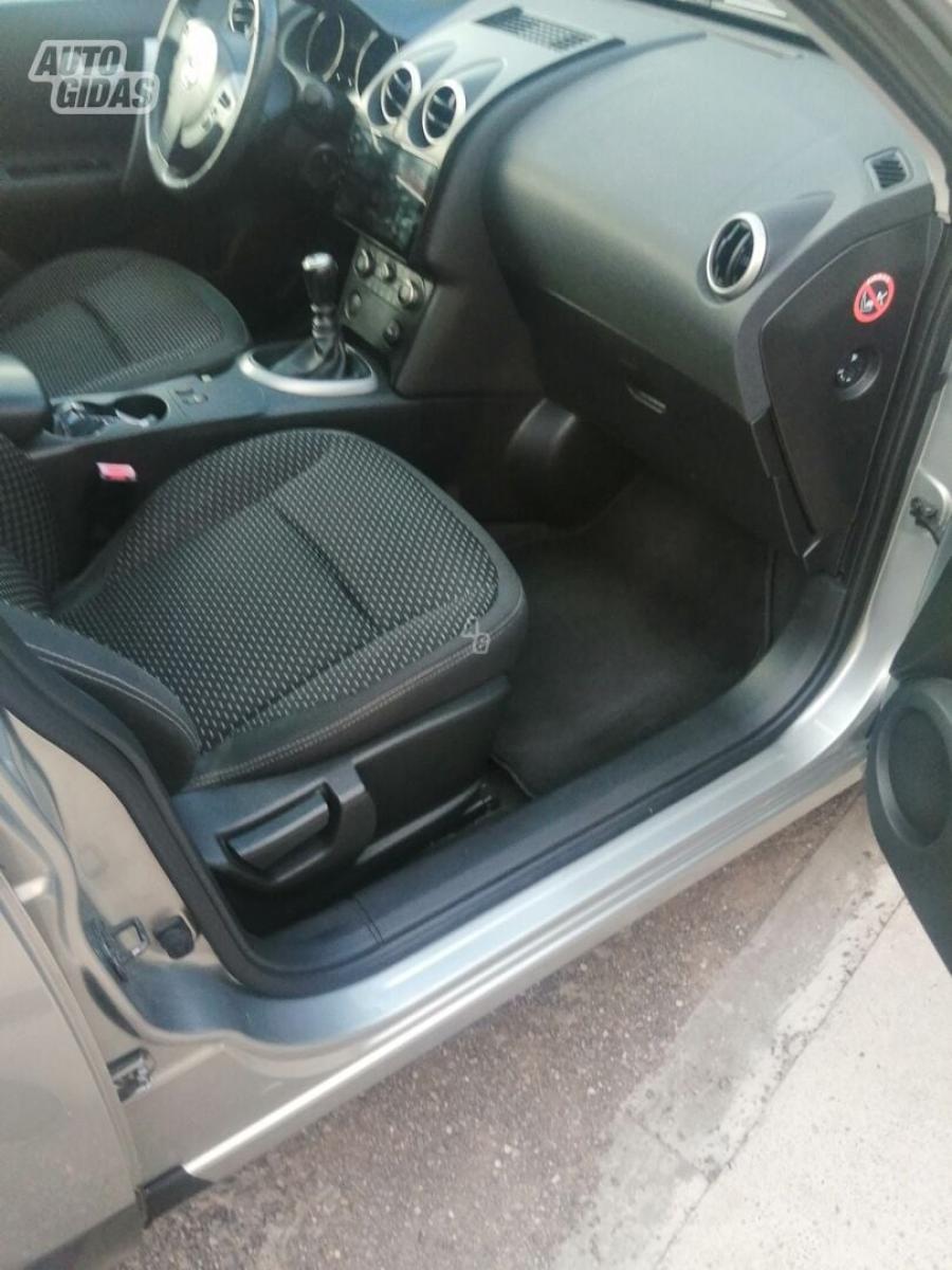 Nissan Qashqai 2007 Šauļi, ar dzinēja tilpumu 2.00 L un nobraukumu 269 tūkst. km par 3100 €, foto 15 vietnē AUTOMOTO.COM.LV