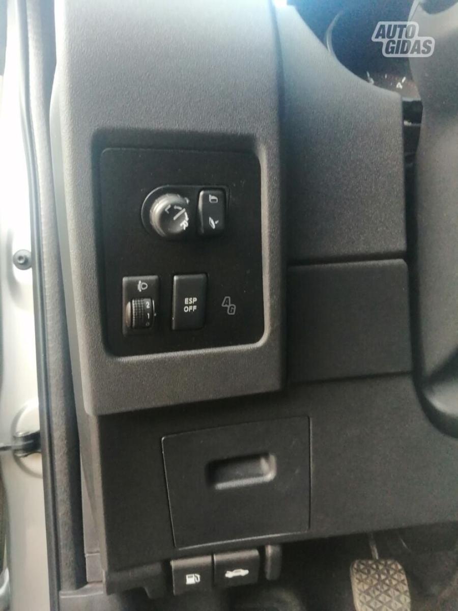 Nissan Qashqai 2007 Šauļi, ar dzinēja tilpumu 2.00 L un nobraukumu 269 tūkst. km par 3100 €, foto 20 vietnē AUTOMOTO.COM.LV